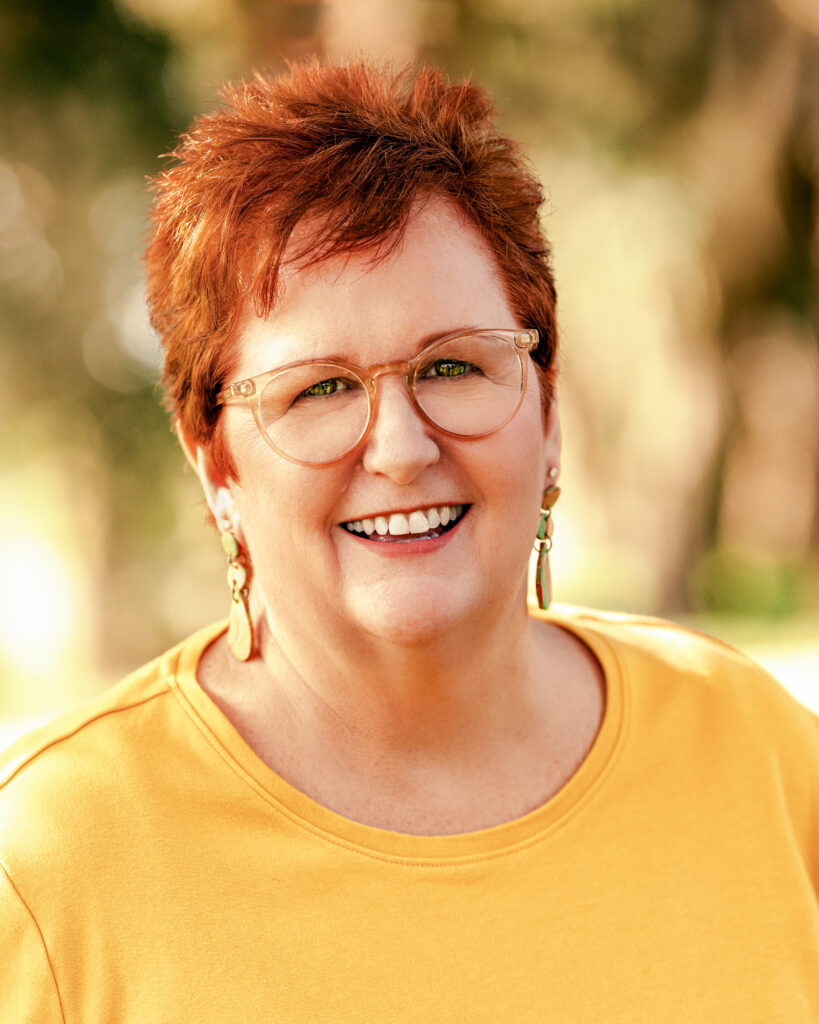 KIM & THE TEAM | https://kimberlycline.com/